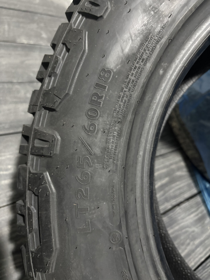 Шины всесезонные Goodyear 265/60 R18 на Toyota Land Cruiser Prado 150 ...