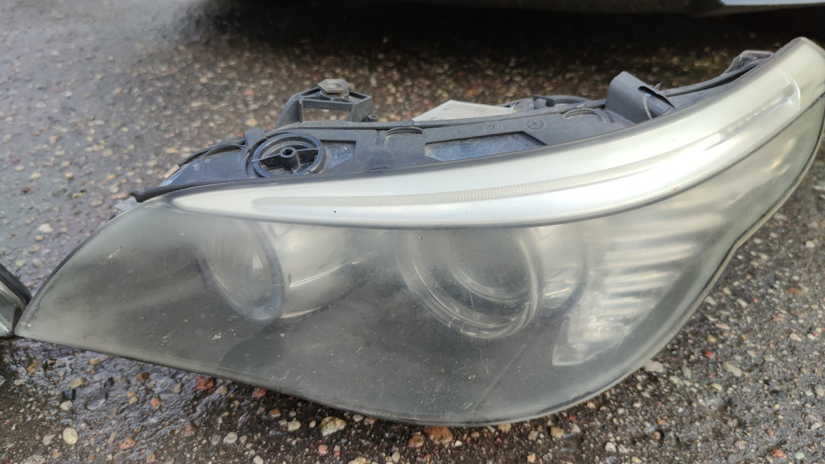 E61 Фары в порядок. Полировка и Лак. — BMW 5 series Touring (E61), 3 л ...