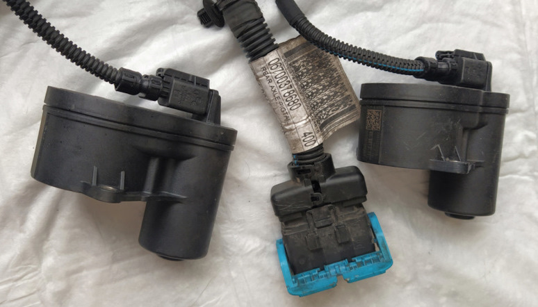 Брембо на зад от Кутюр#4: задние суппорты под элетроручник Maserati ...