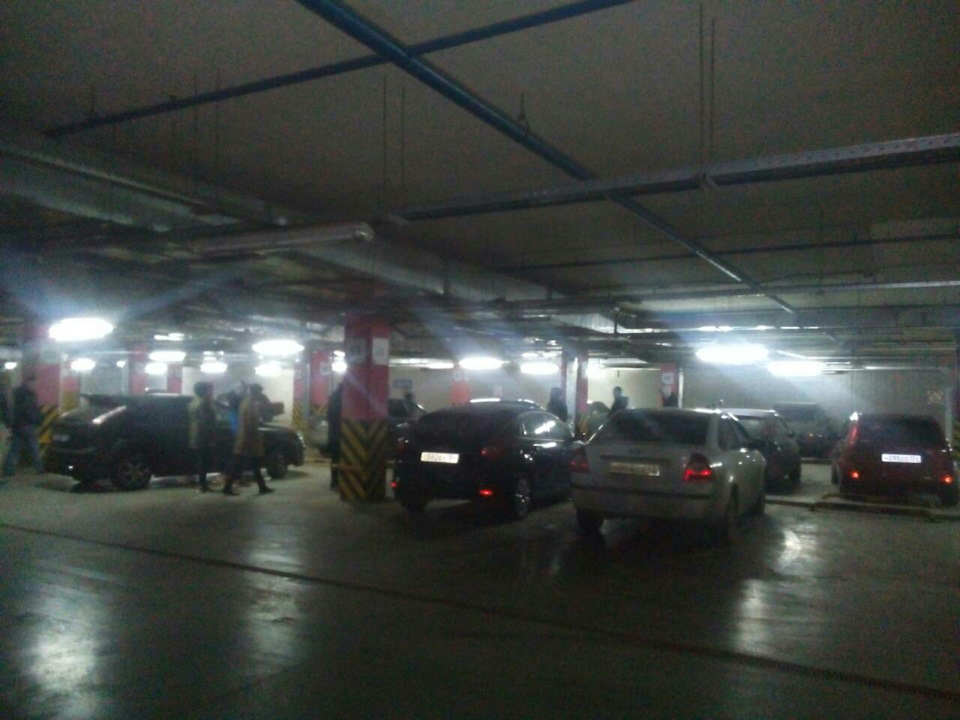 Клапан продувки паров адсорбера — Ford Focus II Sedan, 1,8 л, 2008 года ...