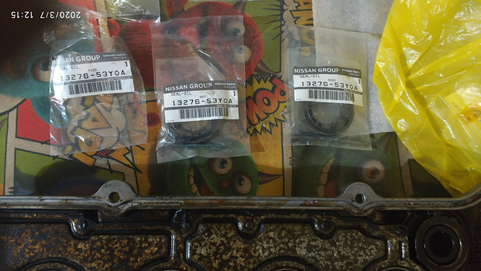 GA16DE. Замена сальников свечных колодцев. — Nissan Primera (P11), 1,6 ...