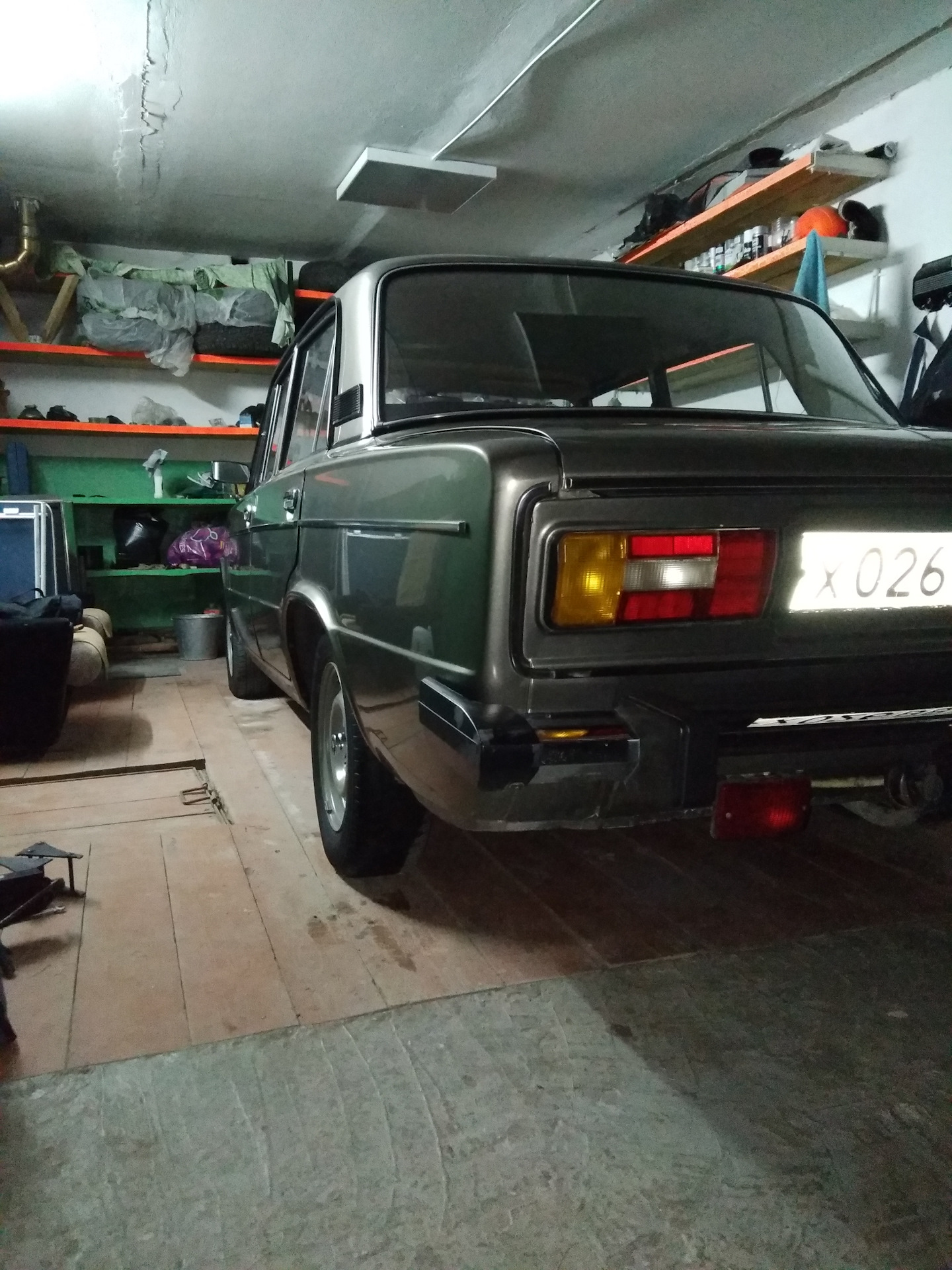 Что происходит с машиной — Lada 2106, 1,5 л, 2001 года | фотография | DRIVE2