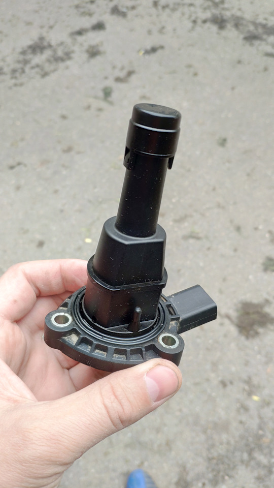 03F907660D Датчик уровня масла VAG | Запчасти на DRIVE2