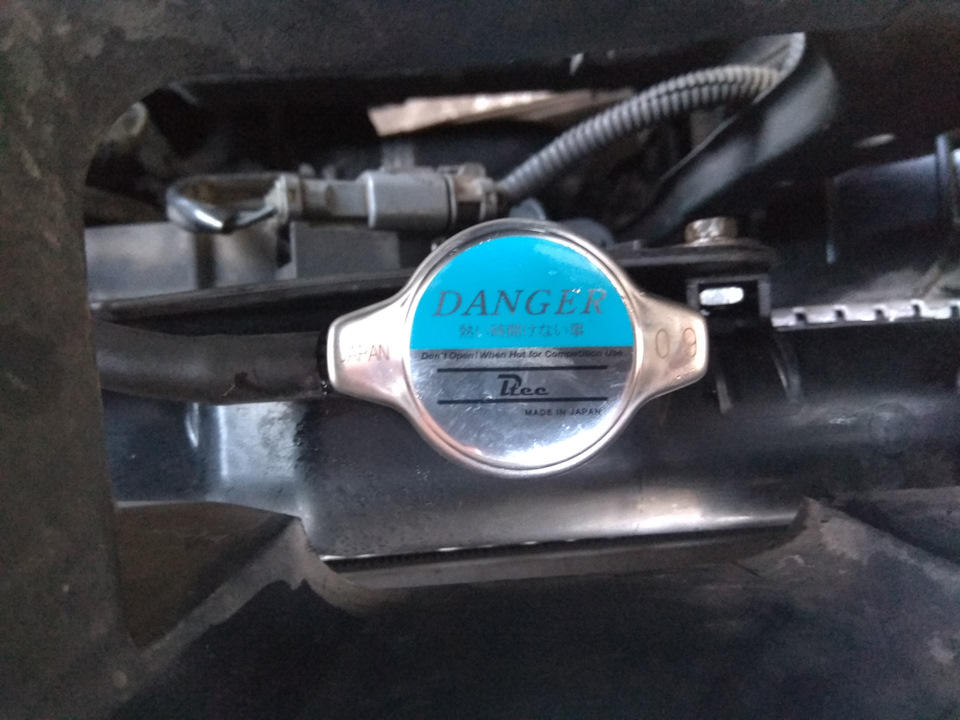 Замена радиатора охлаждения и приводного ремня — Honda Element, 2,4 л ...
