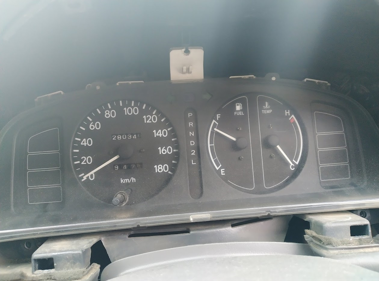 57. Приборная панель с тахометром от Toyota Sprinter AE114 — Toyota ...