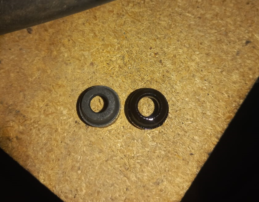 Что с расходом масла? — BMW 5 series (E39), 2,5 л, 2003 года | визит на ...