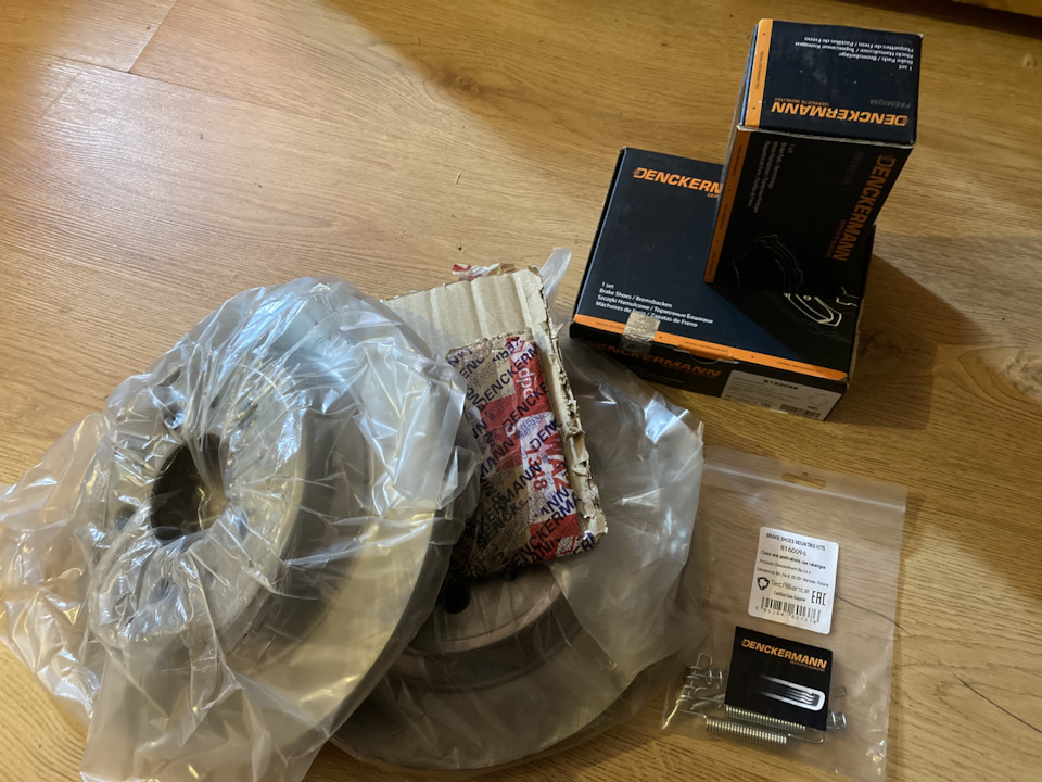 Тормоза и прочие сладости — Volvo V70 II, 2,4 л, 2005 года | запчасти ...