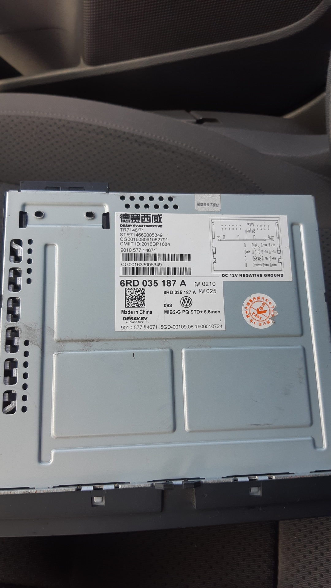 Замена магнитолы — Volkswagen Golf Mk5, 1,4 л, 2008 года | аксессуары ...