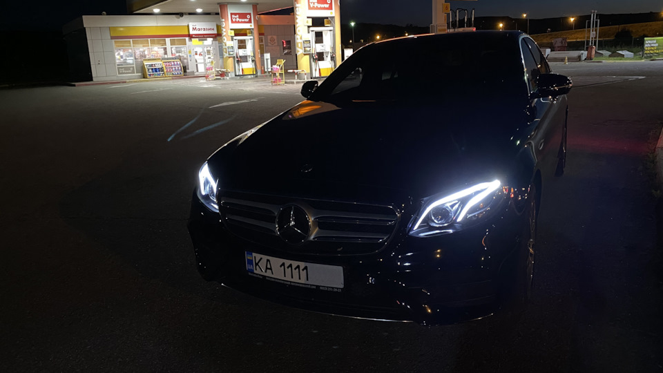 Mercedes-Benz E-Class (W213) 2.0 дизельный 2018 | Black Official на DRIVE2