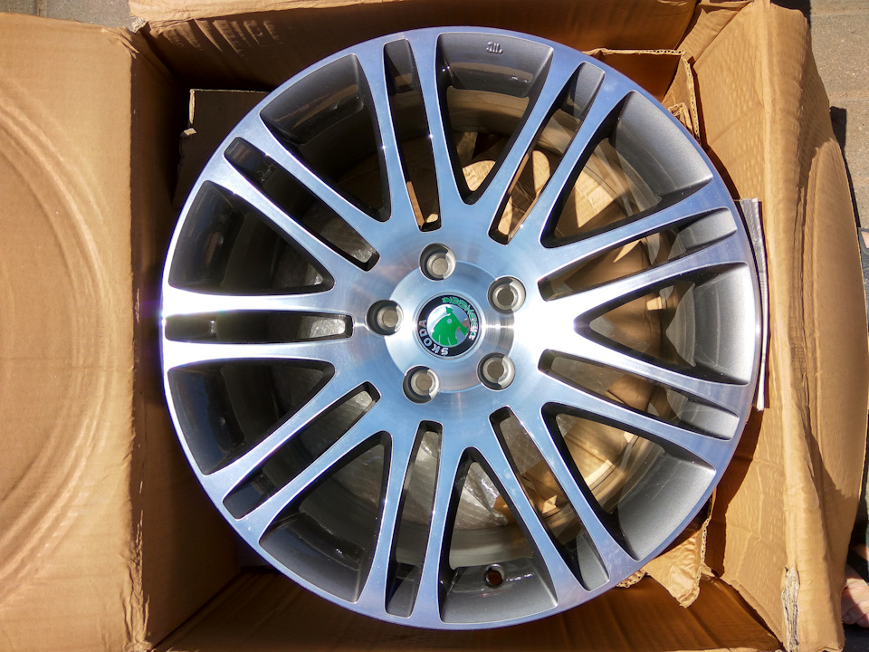 Литые диски Skoda 7,5Jx18 5x112. Б/у | 32 000 ₽ в городе Рязань | DRIVE2