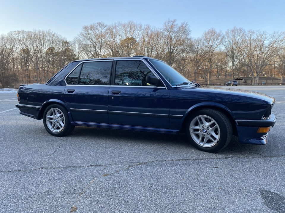 Обвес BMW 5-series e12 / e28 на BMW 5 series (E12), BMW 5 series (E28). | 62 600 ₽ в городе ...