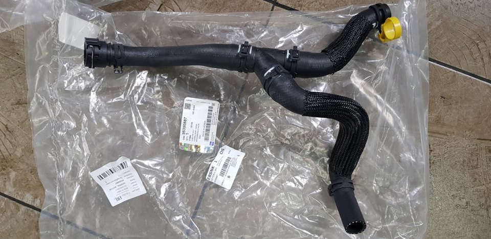 95390887 Шланг отопителя салона GM | Запчасти на DRIVE2