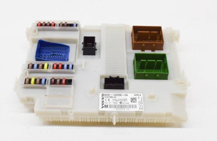 Как заставить работать передние парктроники с IHU? — Volvo S60 (2G), 2 ...