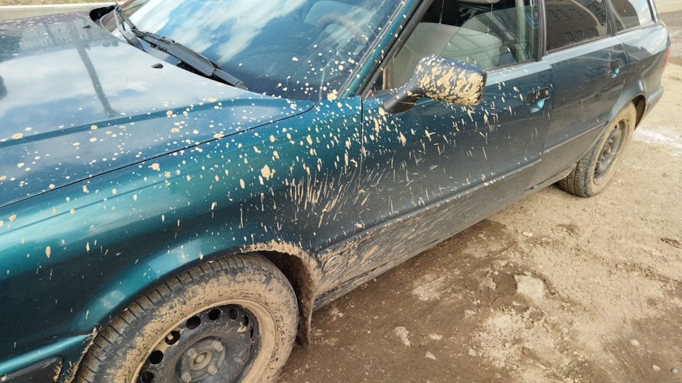 Грязный город — Audi 80 B4 2 л 1992 года аксессуары Drive2