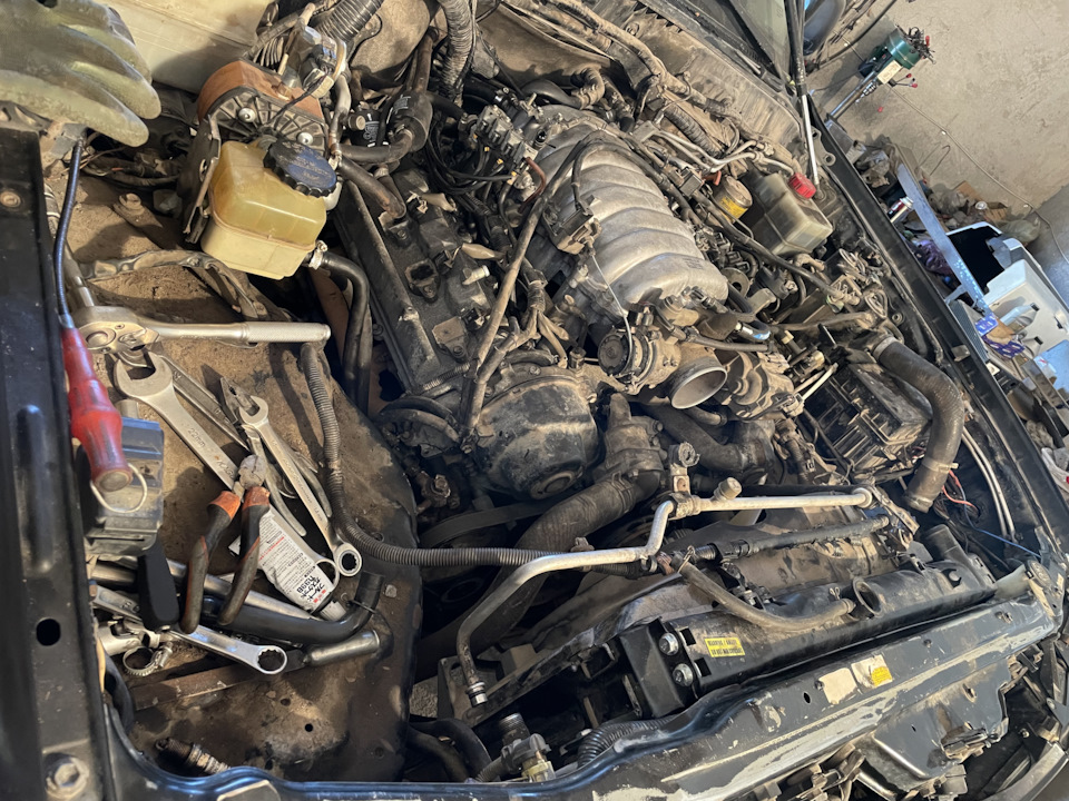 Почти кап ремонт. — Lexus LX (UZJ100), 4,7 л, 2002 года | визит на ...