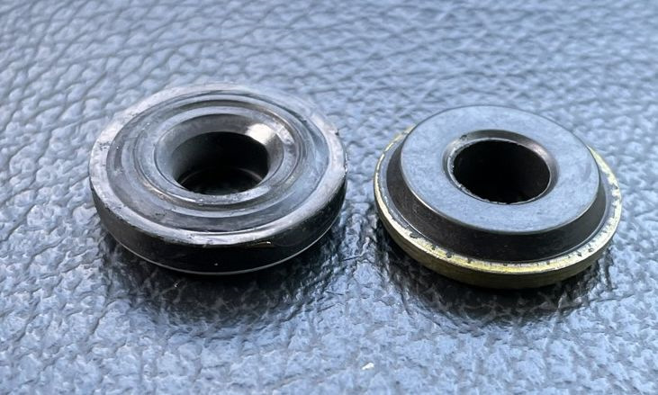 Прокладка клапанной крышки, Свечи, Наконечники катушек — Toyota Prius ...