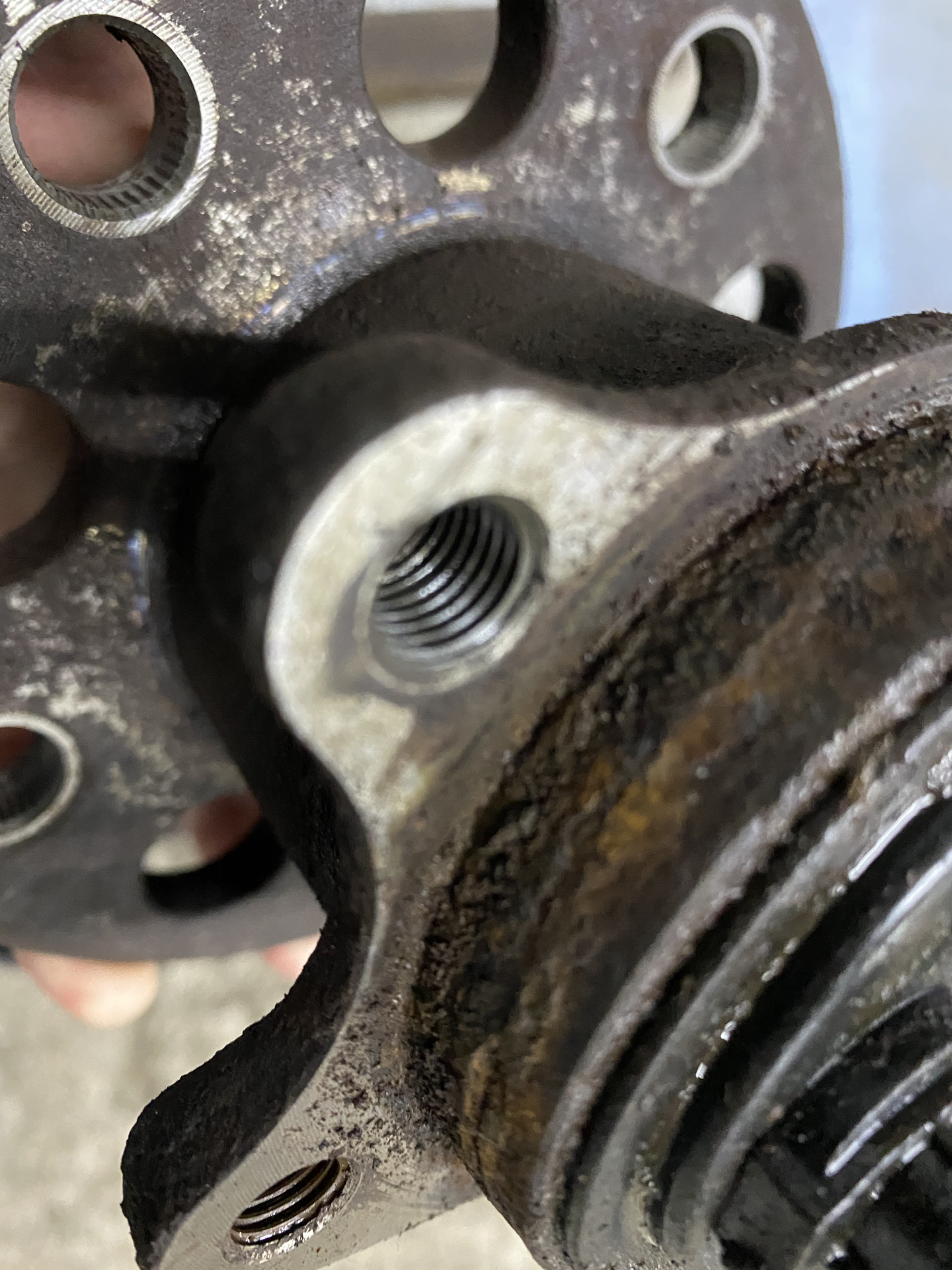 Замена ступичных подшипников — Lexus ES 300h (XV60), 2,5 л, 2013 года ...