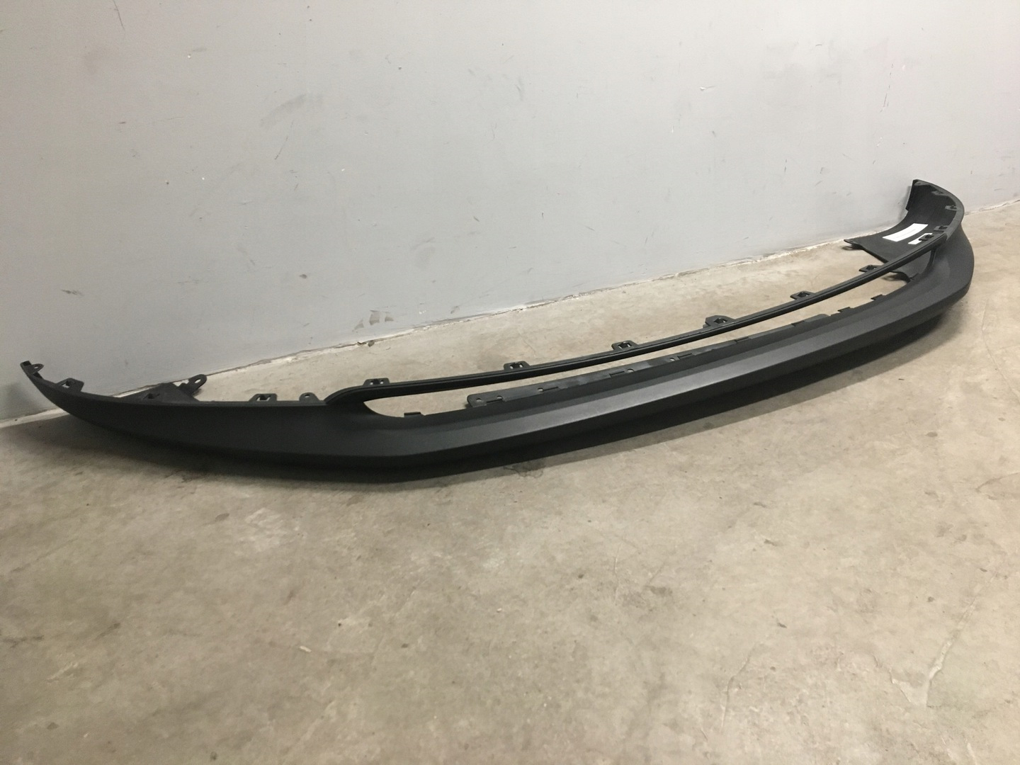 Губа переднего бампера Macan дорестайл — Porsche Macan, 3 л, 2015 года ...