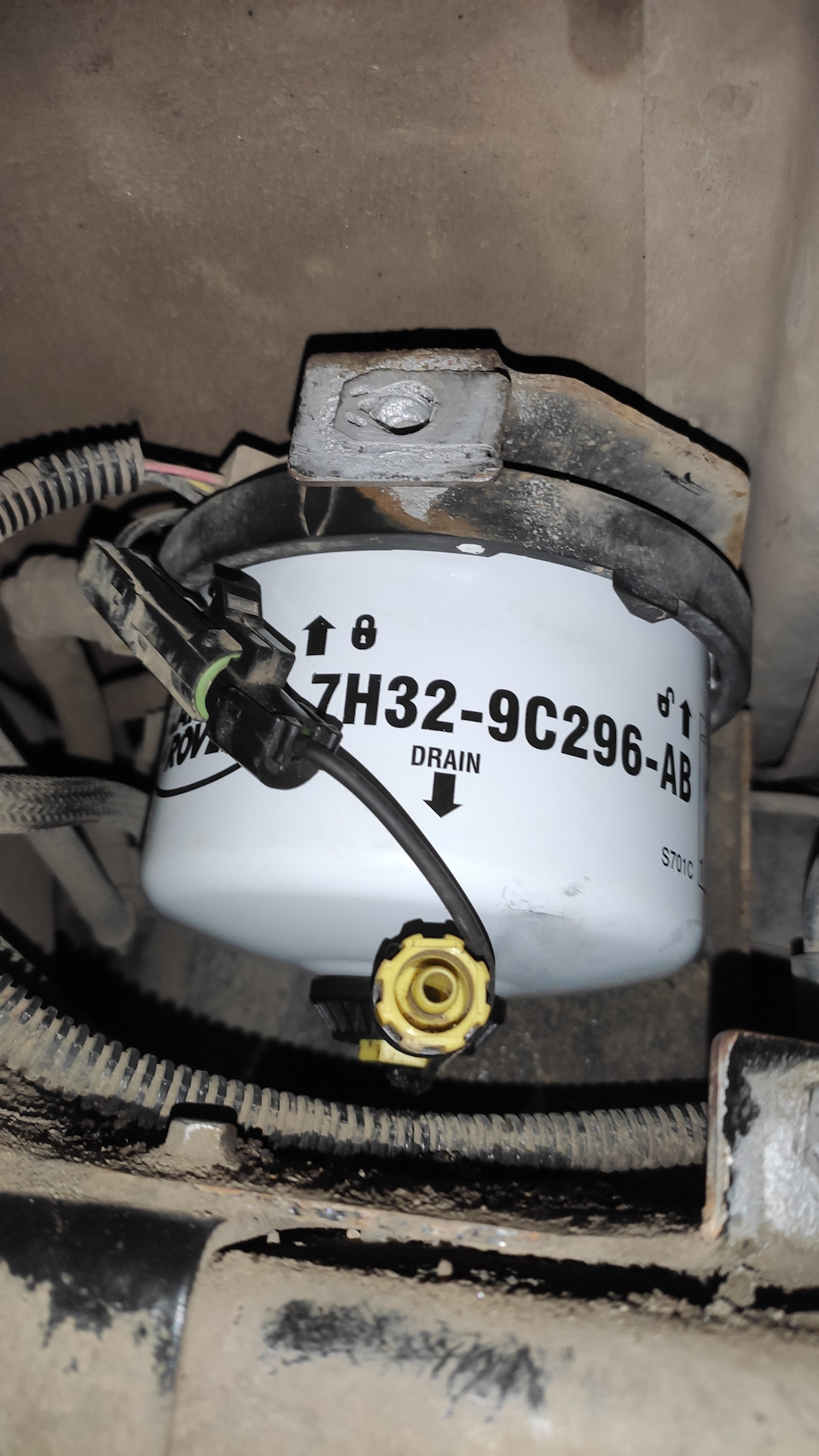 Дизельгейт P0087 — Land Rover Discovery III, 2,7 л, 2008 года | поломка ...