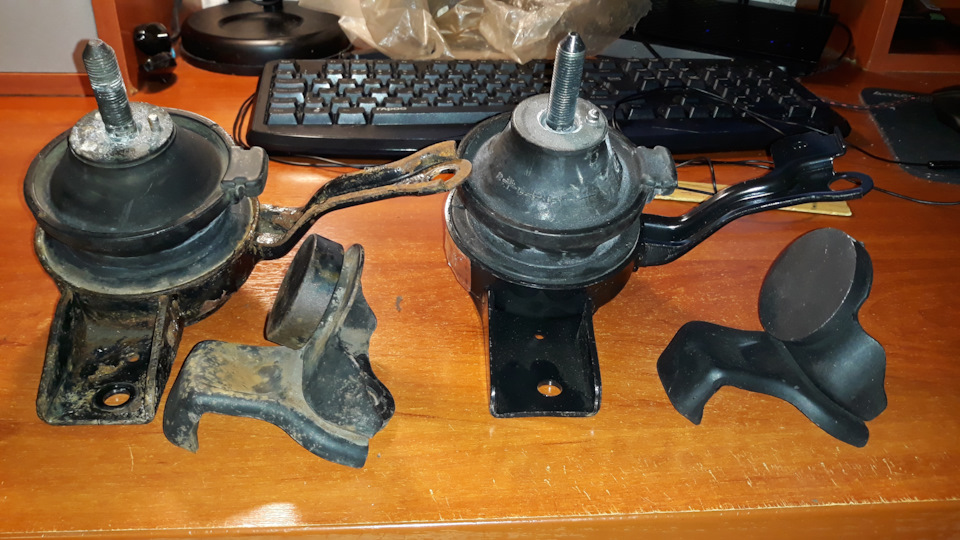 Замена подушек двигателя Kia Cerato 1 МТ G4ED — KIA Cerato (1G), 1,6 л ...