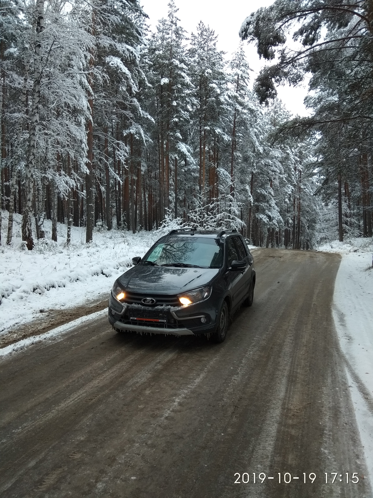 Зимняя резина — Lada Гранта Cross, 1,6 л, 2019 года | шины | DRIVE2