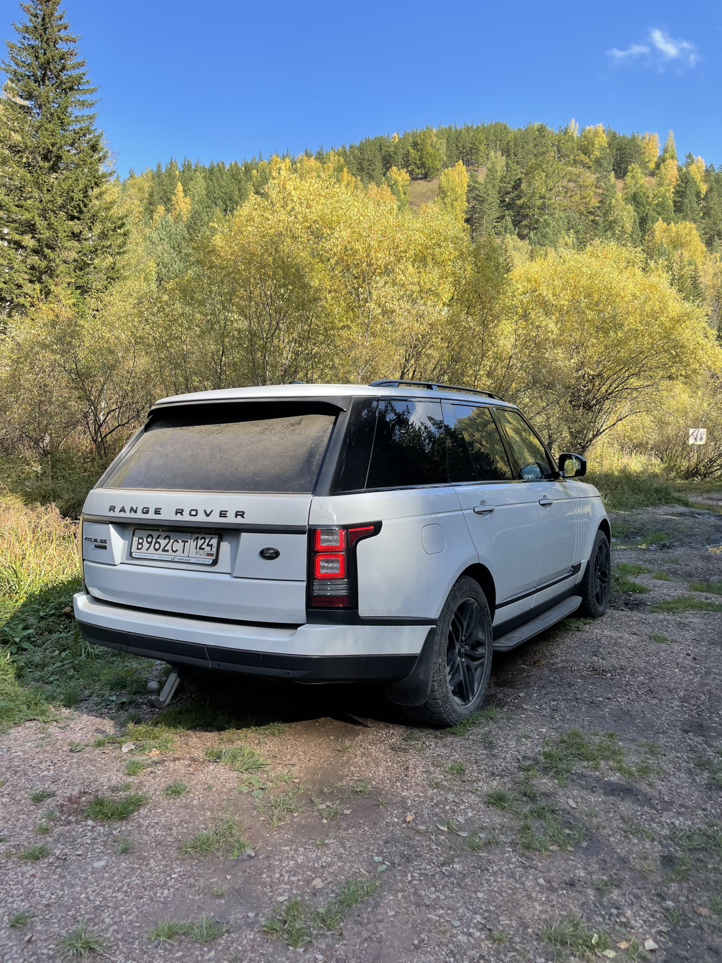 Немного природы🍂 — Land Rover Range Rover (4G), 4,4 л, 2013 года ...
