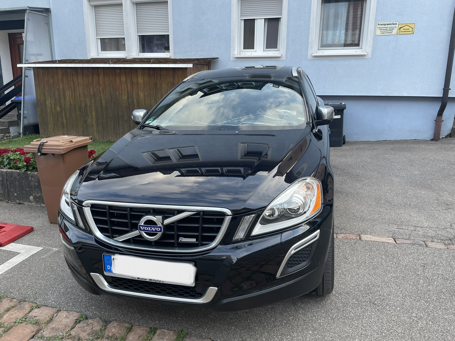 Масло в двигателе плюс клипсы защиты — Volvo XC60 (1G), 2,4 л, 2013 ...