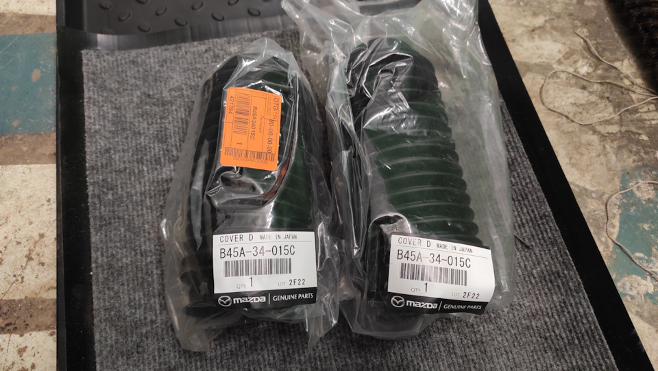 Замена пыльников передних амортизаторов — Mazda 3 (3G) BM, 1,6 л, 2014 ...