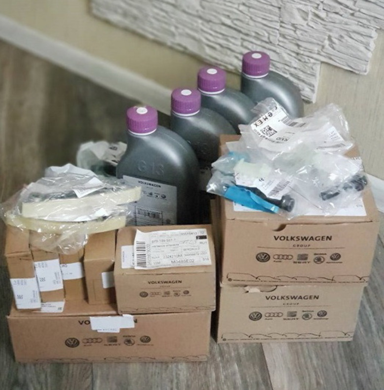 Набор ЗЧ для замены ГРМ на 4.2FSI — Audi A8 (D4), 4,2 л, 2011 года ...