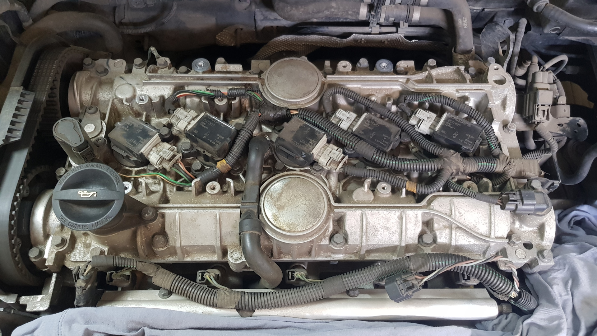 Гофра проводки двигателя — Volvo V50, 2,4 л, 2004 года | своими руками | DRIVE2