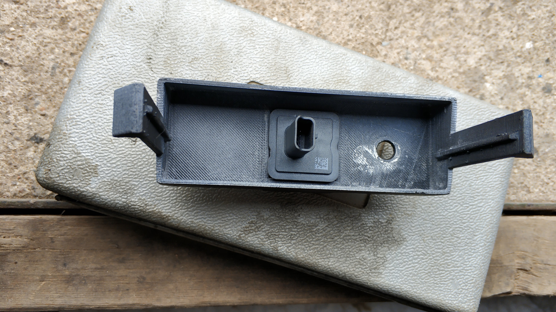 Установка видеоинтерфейса (блока 360*) и подключение передней камеры ...