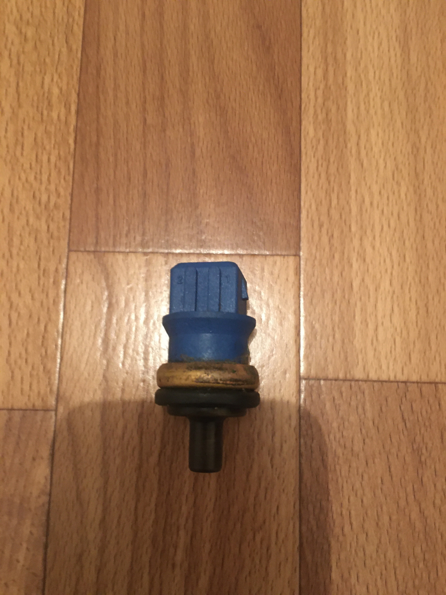 Датчик температуры охлаждающей жидкости! — Volkswagen Passat B5, 1,8 л ...