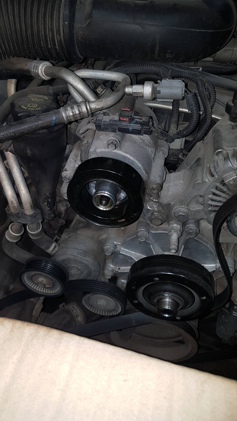 Подшипник шкива кондиционера — Jeep Cherokee (KJ), 3,7 л, 2006 года ...