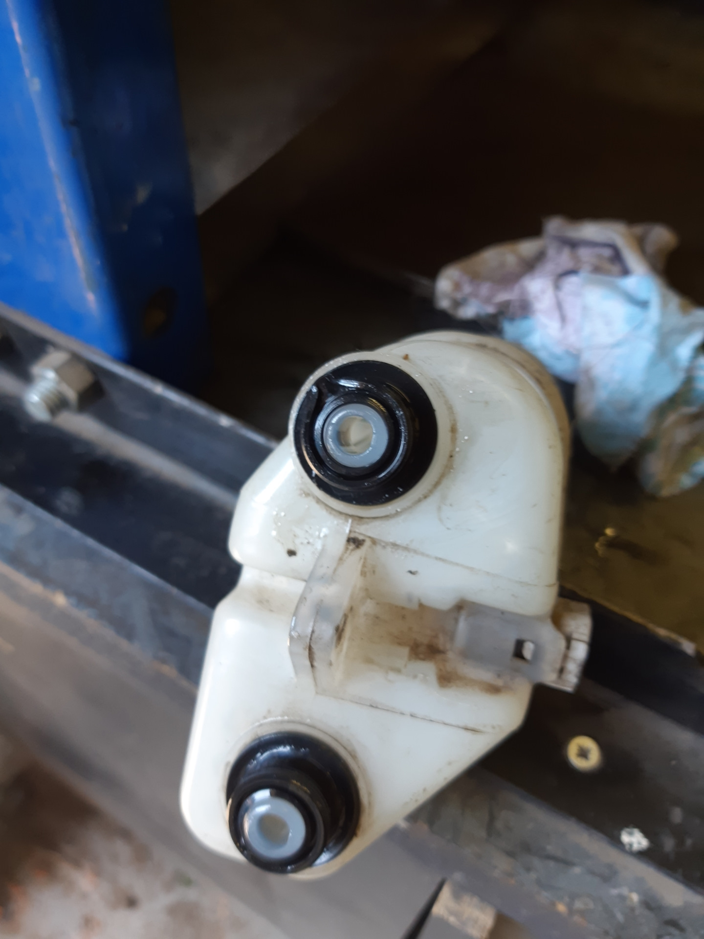 Замена передних тормозных дисков на перфорированые и т.д. — Toyota ...