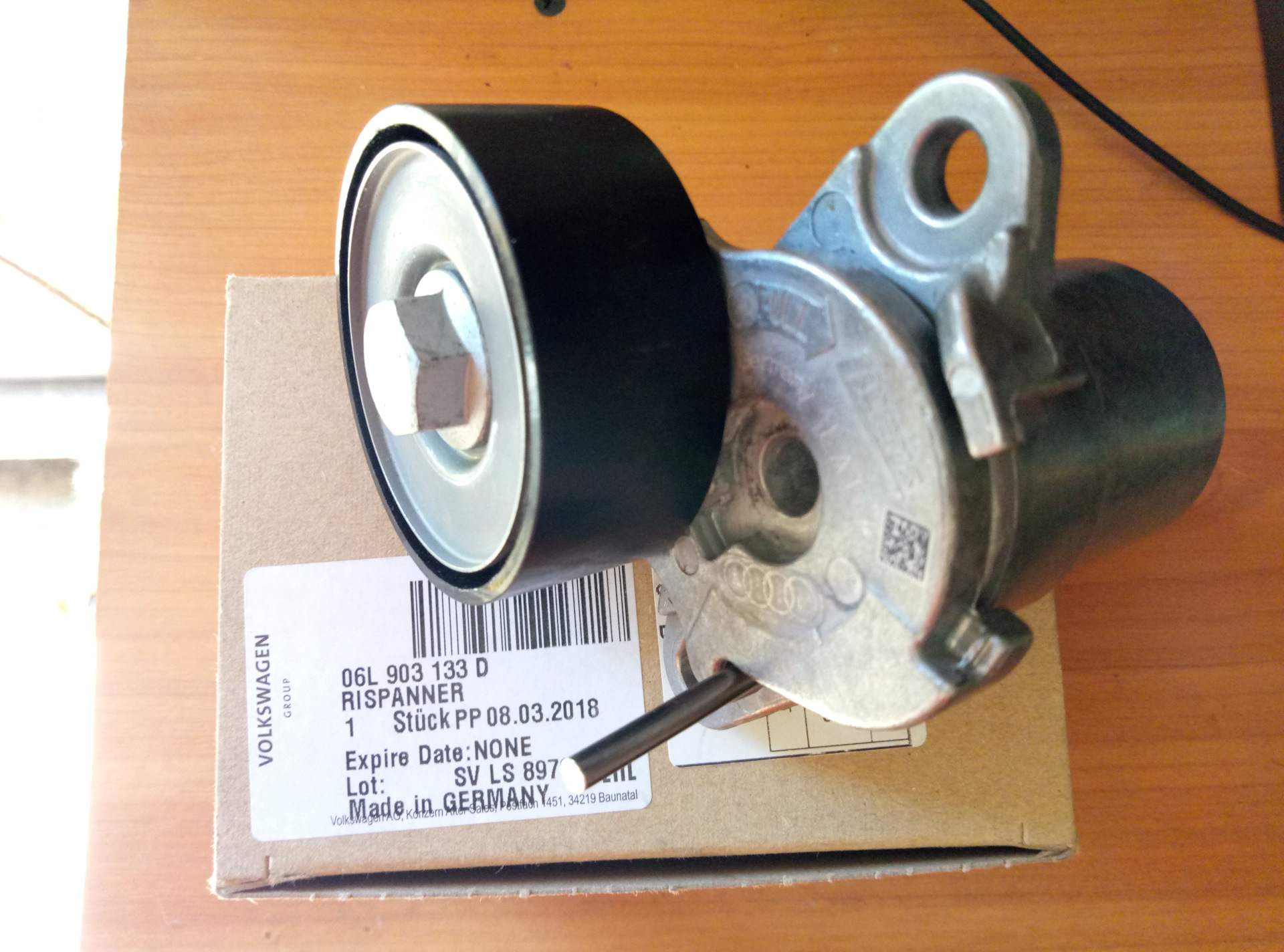 Замена обгонной муфты генератора — Audi A6 (C7), 2 л, 2013 года ...