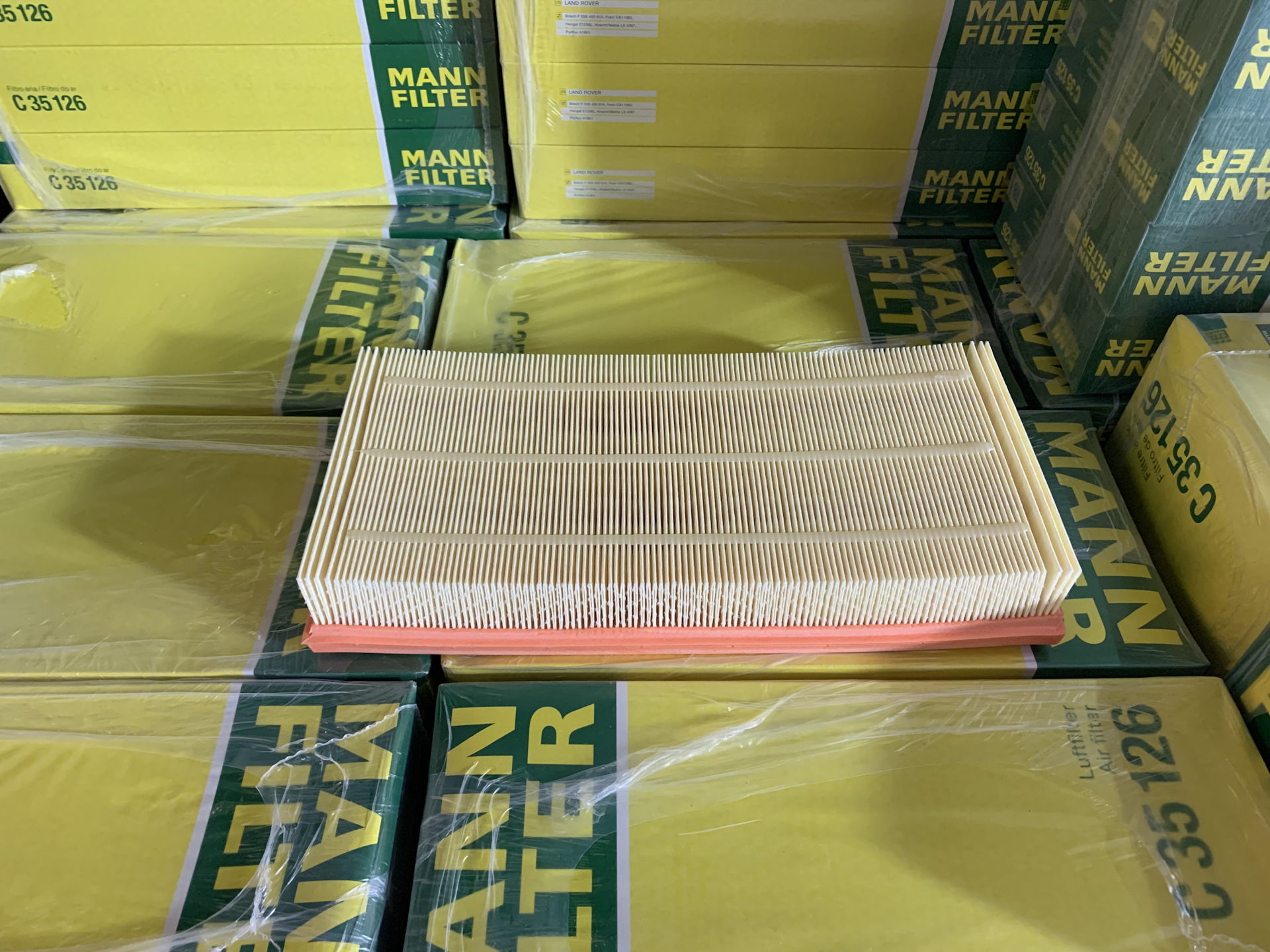 Оригинальный воздушный фильтр Mann C35126 для Range Rover — Land Rover ...