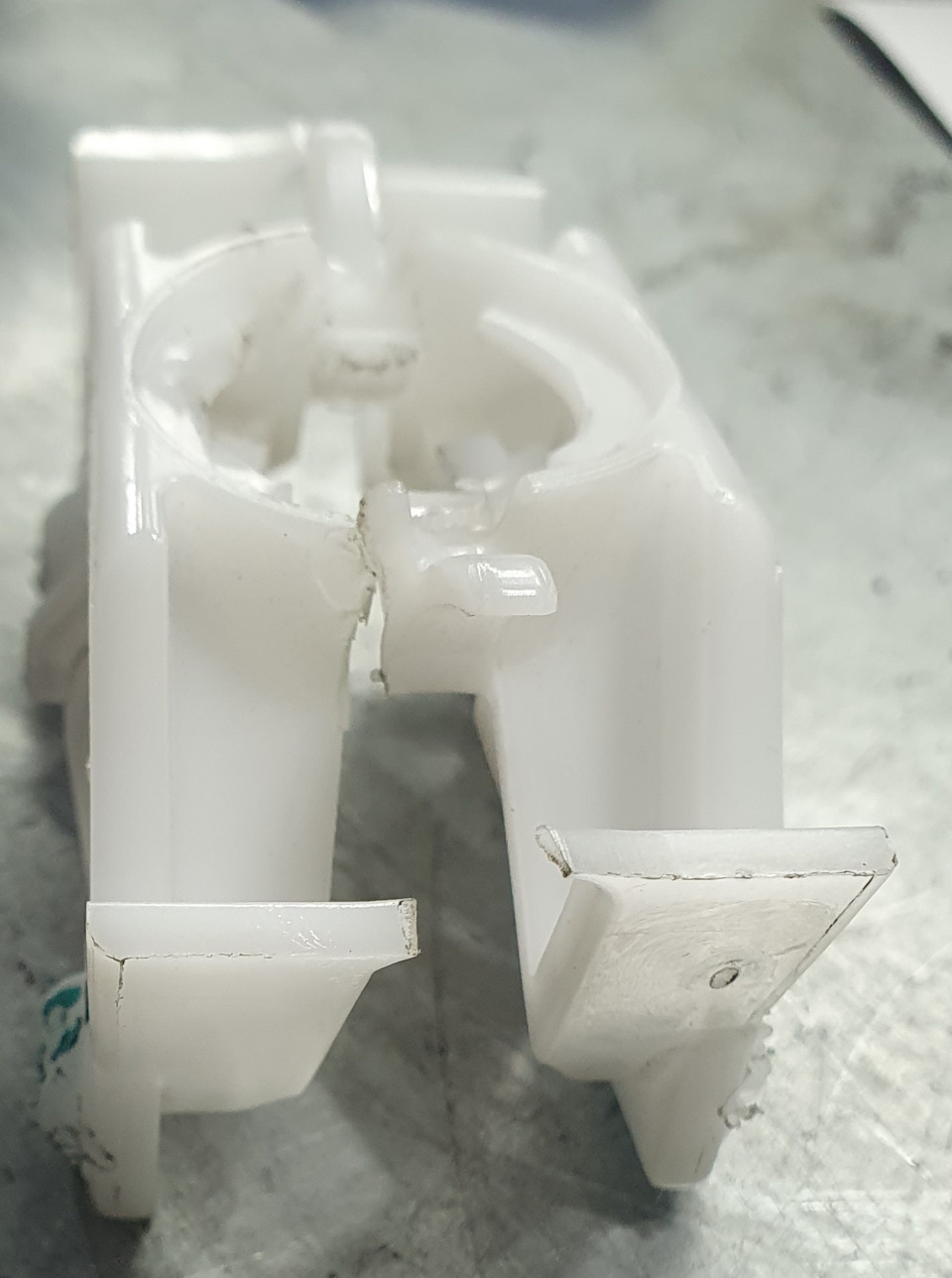 5Q0721165C Гнездо VAG | Запчасти на DRIVE2