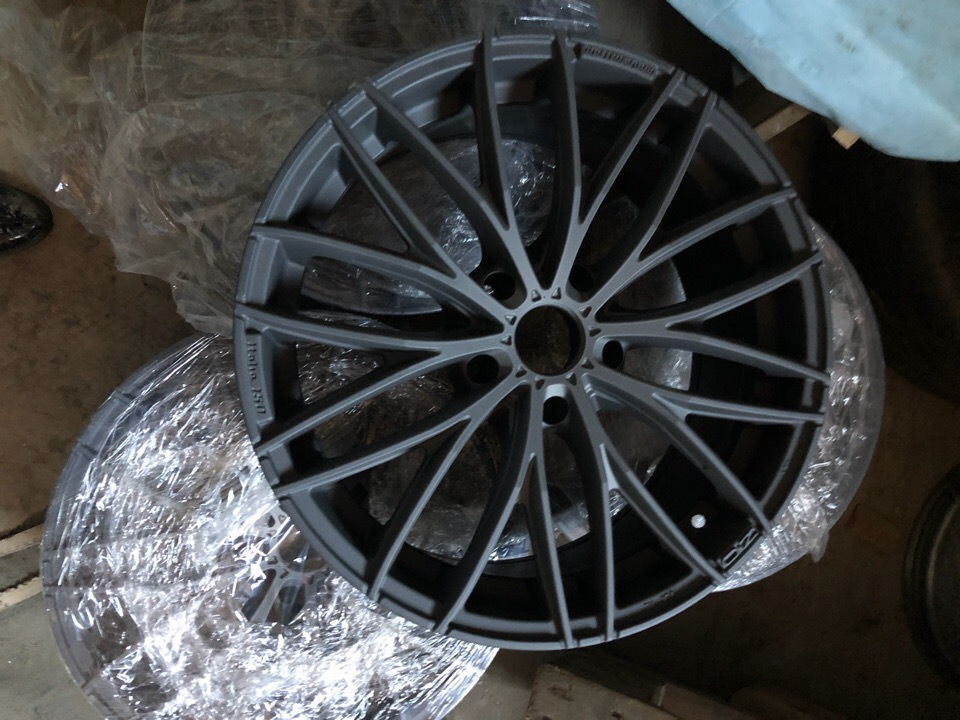 Литые диски OZ racing 8Jx18 ET45 5x120. Б/у | 30 000 ₽ в городе ...