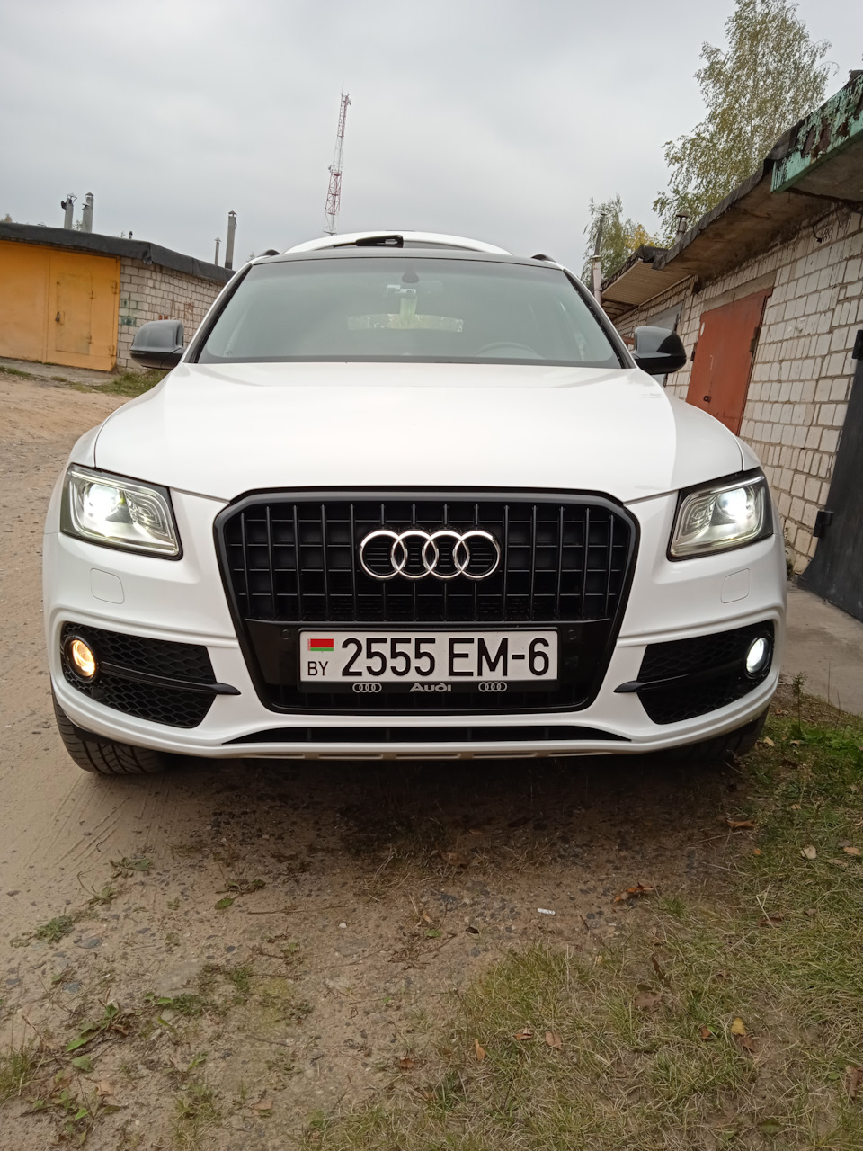 LED лампы в противотуманные фары Ауди Ку 5 — Audi Q5 (1G), 2 л, 2014 ...