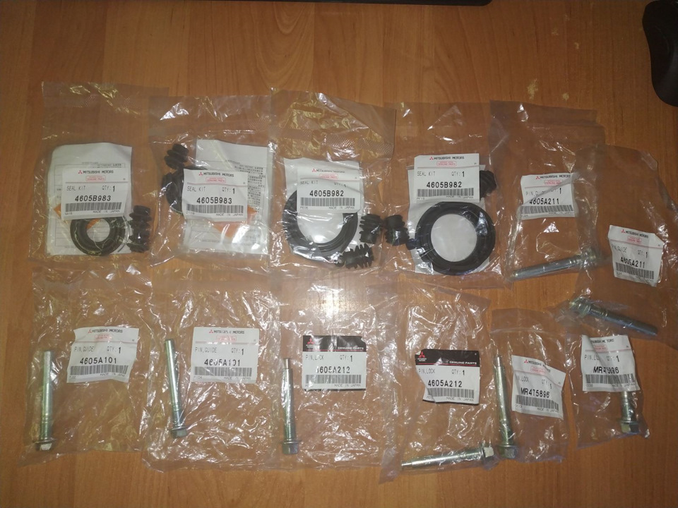 Плановое ТО 116000 км и переборка тормозов, ходовой немного ...