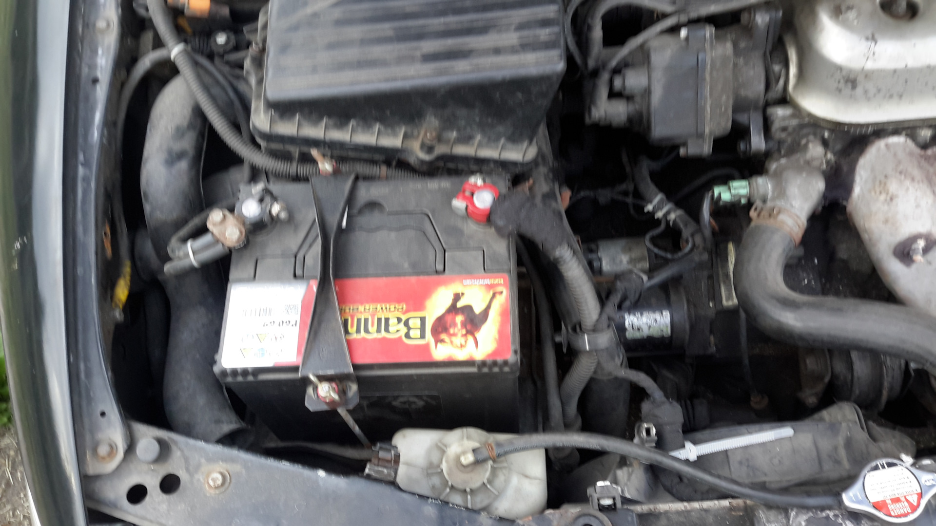 Nissan Almera N15, мотор GA16DE, блок управления двигателем Hitachi MEC ...