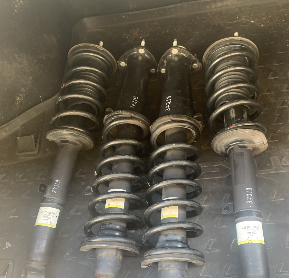 Приехали амортизаторы, подготовка к продаже — Lexus IS II, 2,5 л, 2008 ...