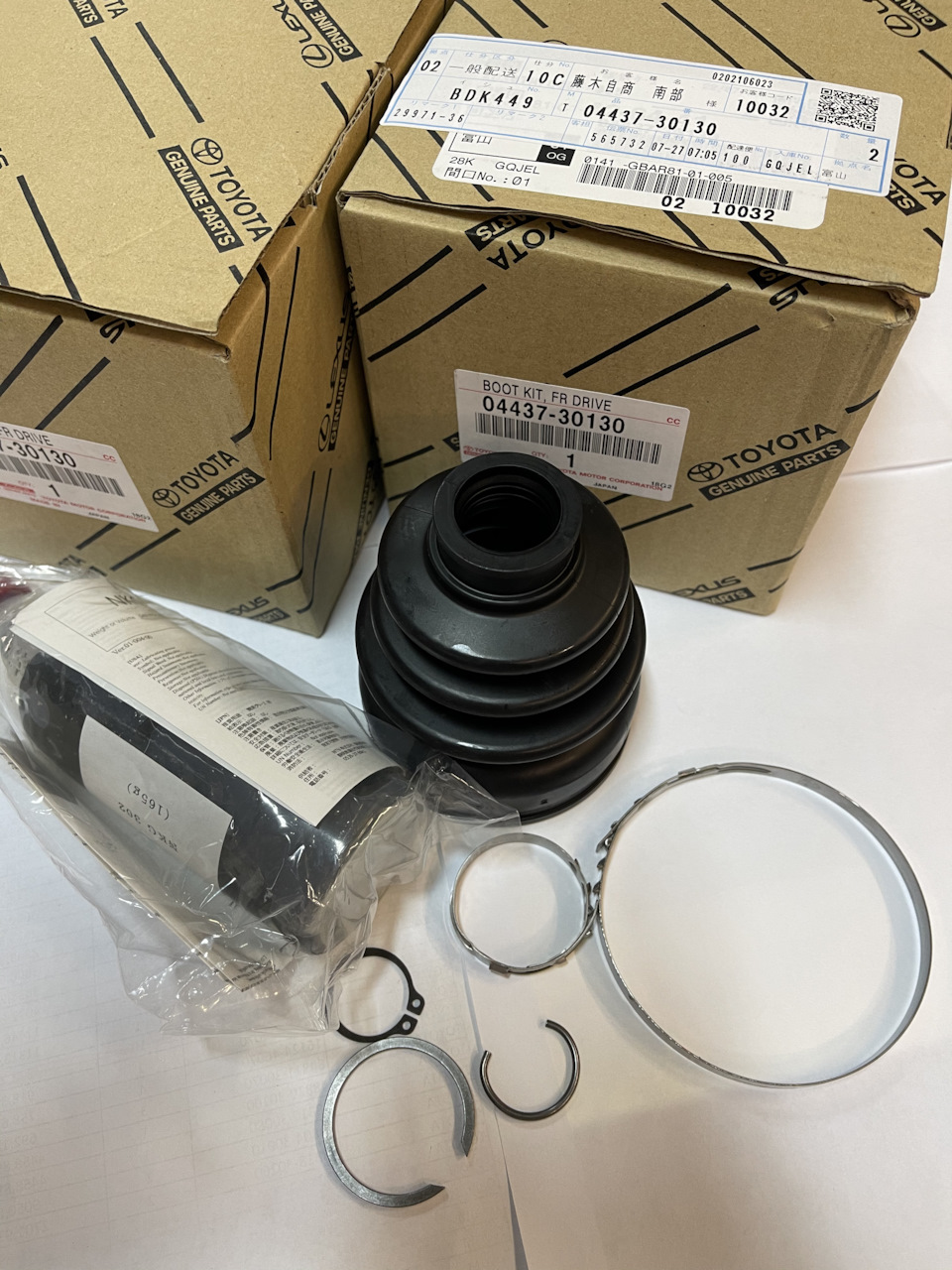 Эмблема RX и немного оригинала ) — Lexus GS (L10), 3,5 л, 2012 года ...