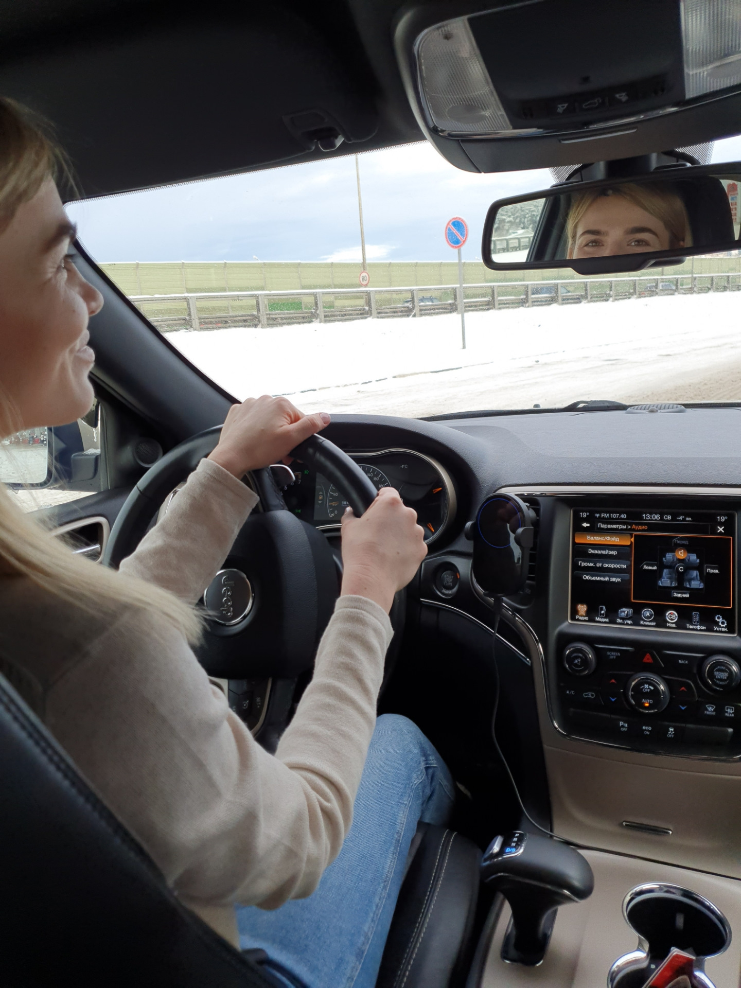 Первая семейная поездка — Jeep Grand Cherokee (WK2), 3,6 л, 2013 года ...