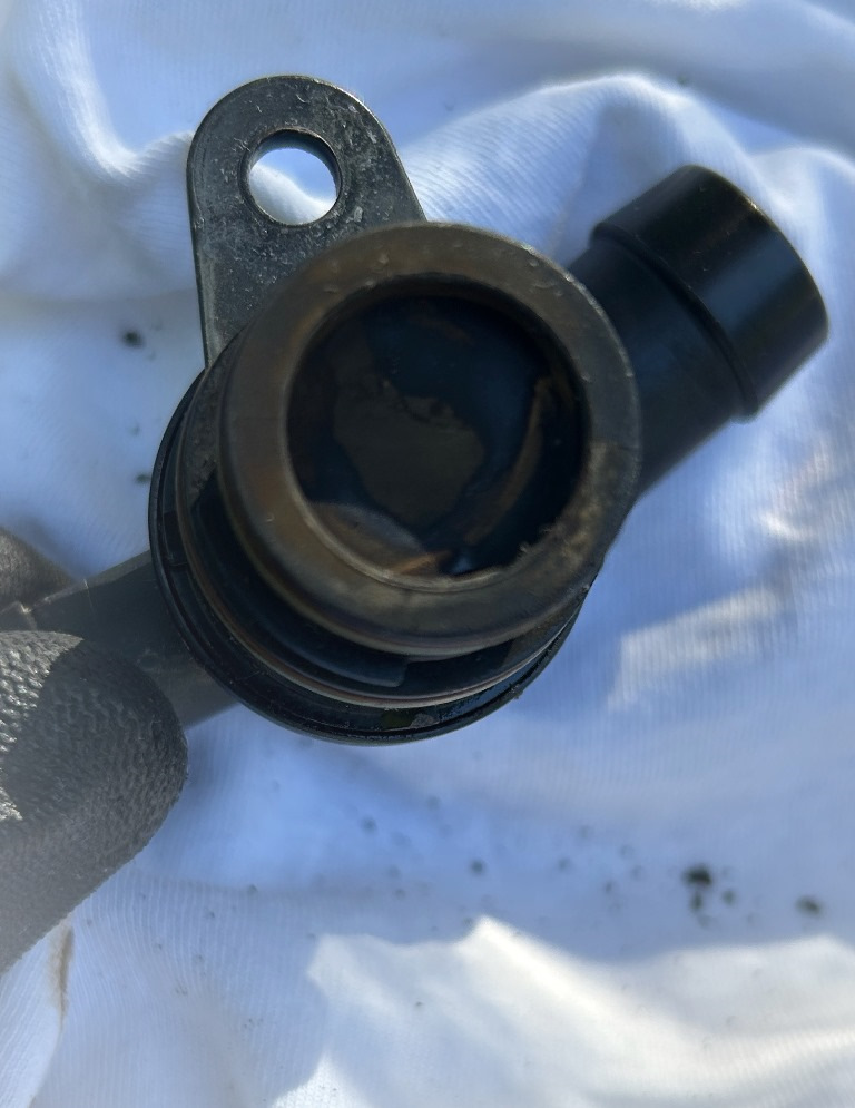 По вентиляции картерных газов 1.2TSI димексид плачет :) — Skoda Yeti, 1 ...