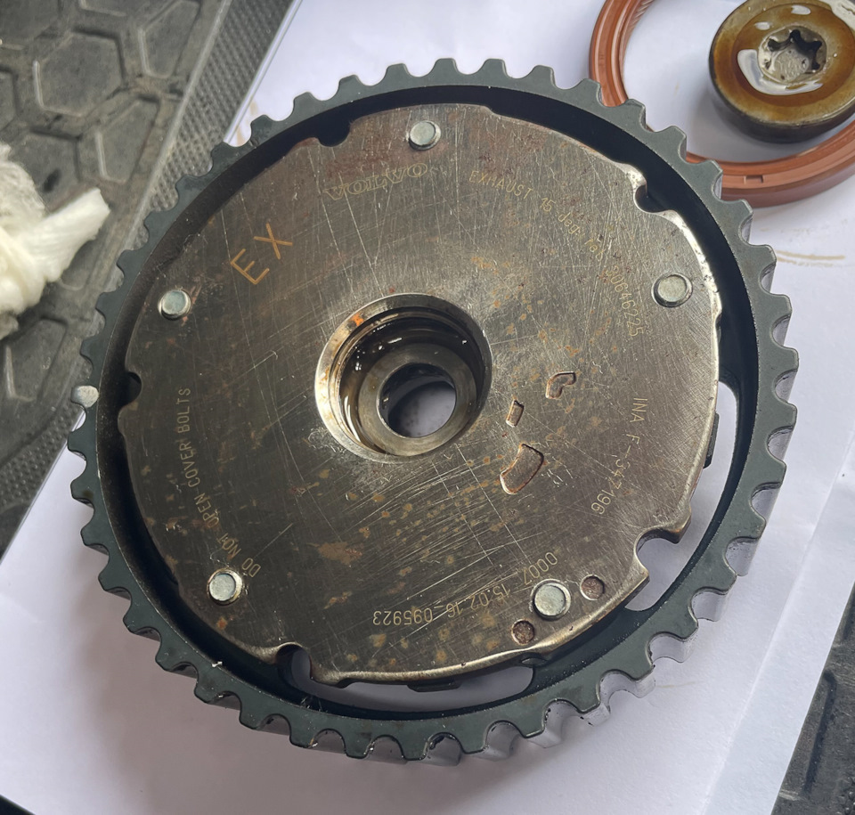 Муфта распредвала выпуск Volvo 2.5T на Volvo S60 (2G), Volvo XC90 (1G ...