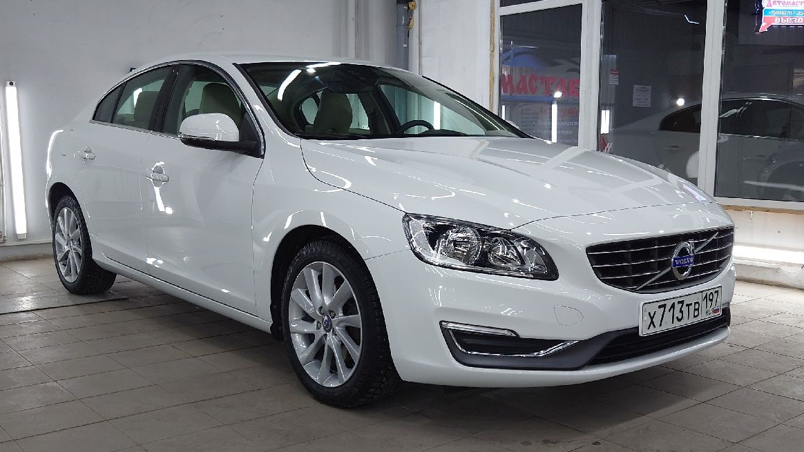 Volvo S60 (2G) 2.0 бензиновый 2014 | 2.0 T4 Summum на DRIVE2