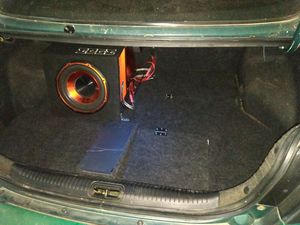 Вот так теперь выглядит багажник — KIA Rio (1G), 1,5 л, 2003 года ...