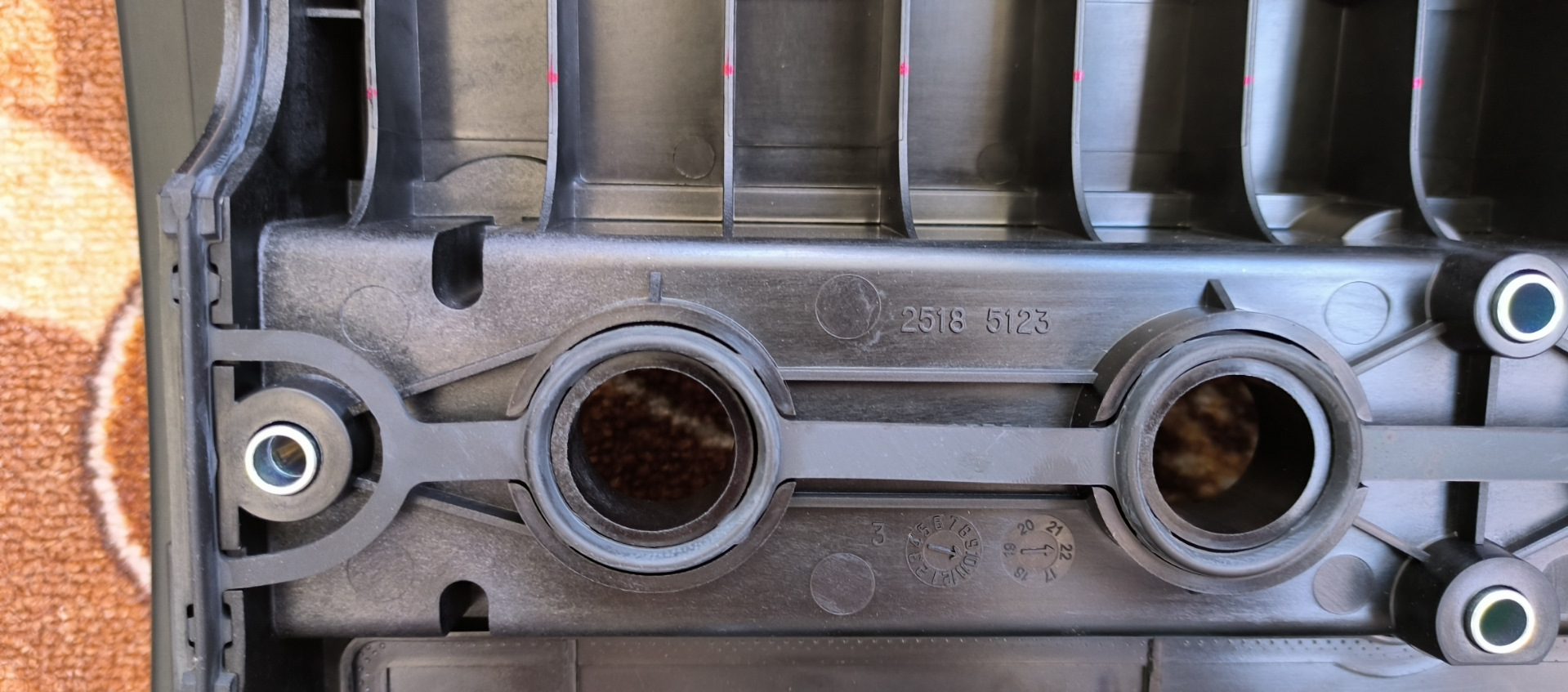 Новая клапанная крышка — Chevrolet Lacetti 5D, 1,6 л, 2011 года ...