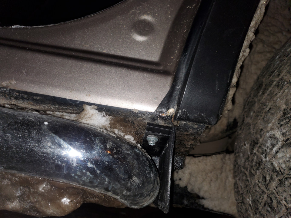 Предкрылки задних колес — Nissan Qashqai (1G), 1,6 л, 2012 года ...